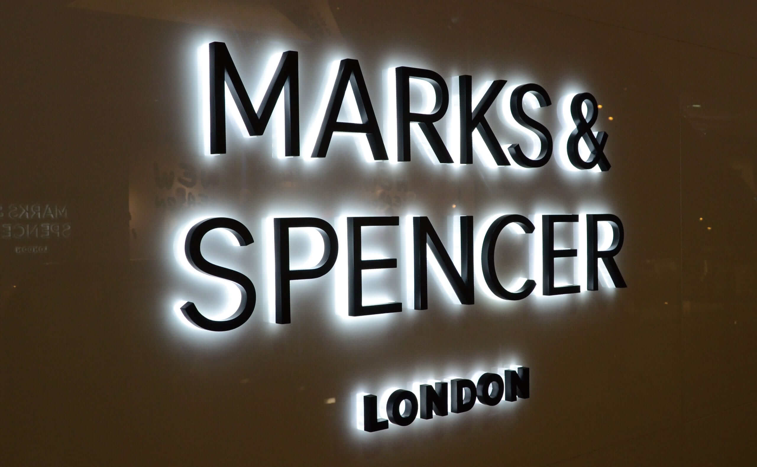 Custom Reverse Channel Letters for Indoor and Outdoor